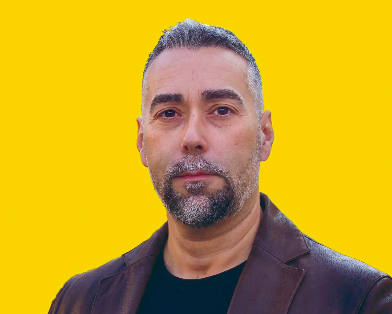 Rubén Sánchez publica "Bulos: Manual de combate", una obra para luchar ...