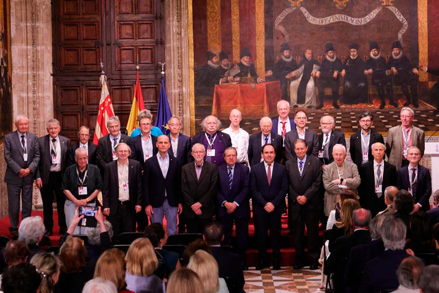 La desinformación y la inteligencia artificial centran la advertencia ...